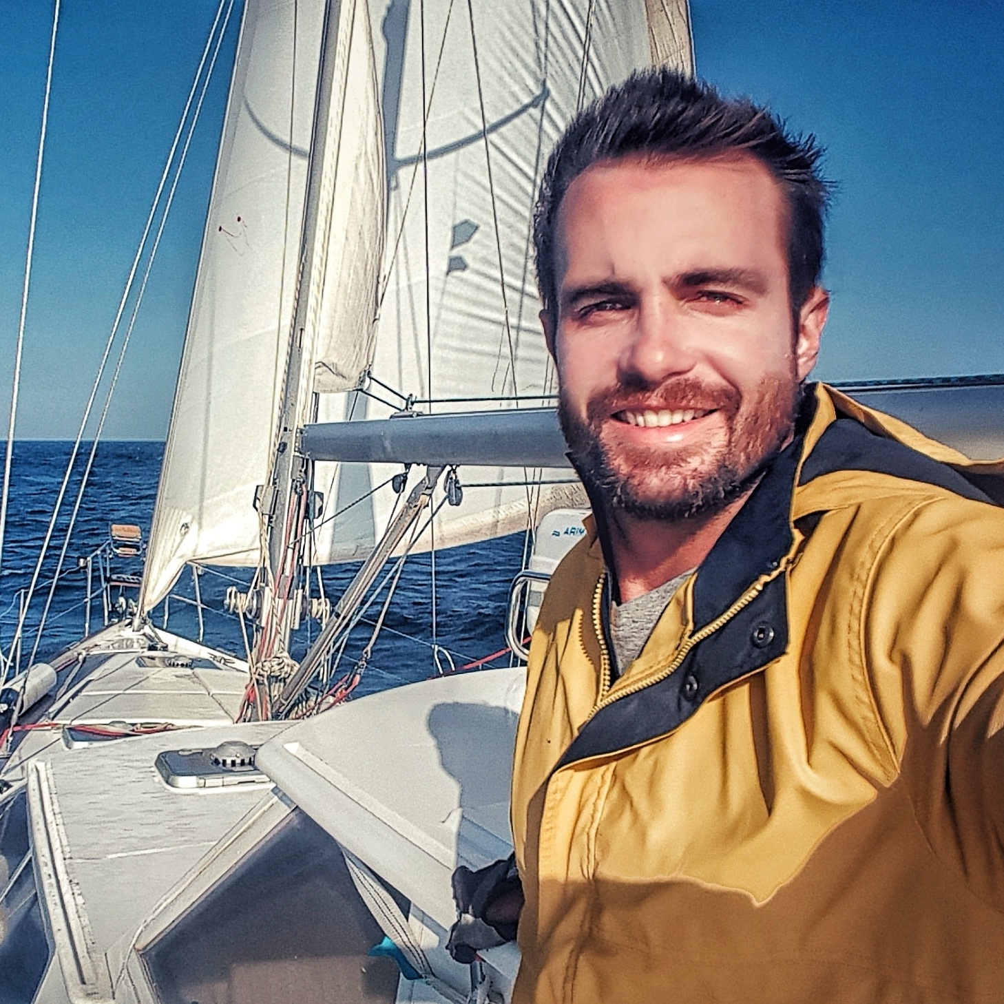 Ator Max Fercondini lança livro ‘Mar Calmo Não Faz Bom Marinheiro’ em ...